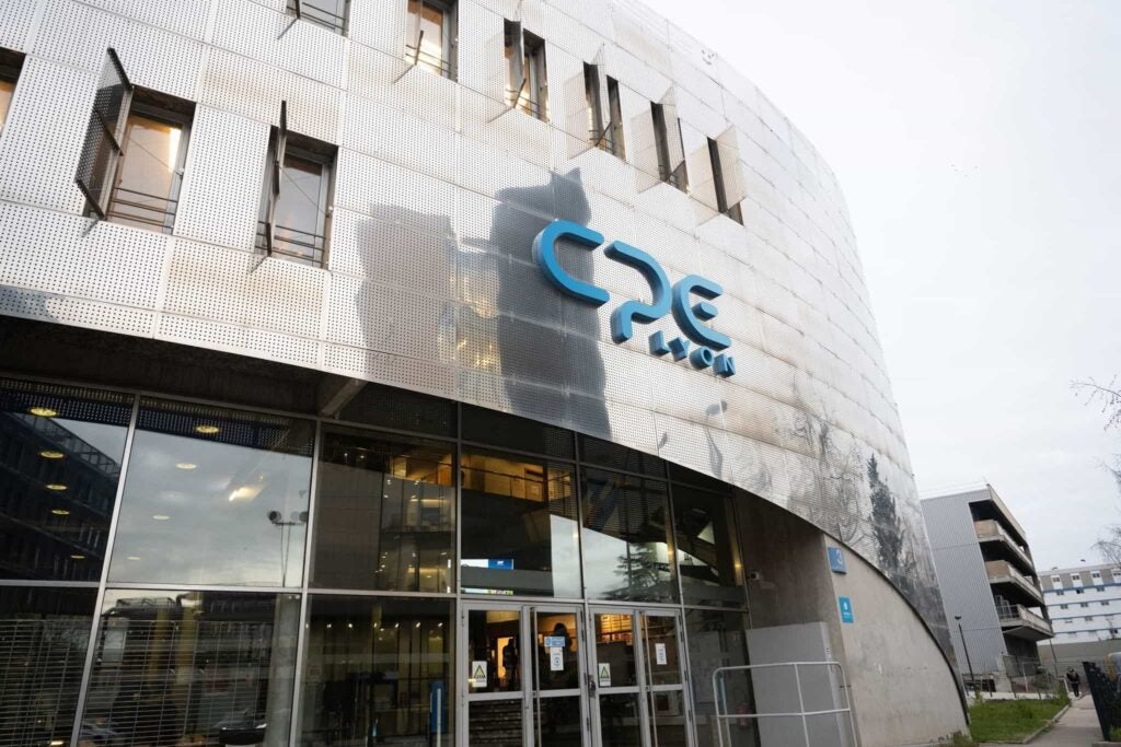 New CPE Lyon Chemistry Lab Sponsored by SNF - SNF